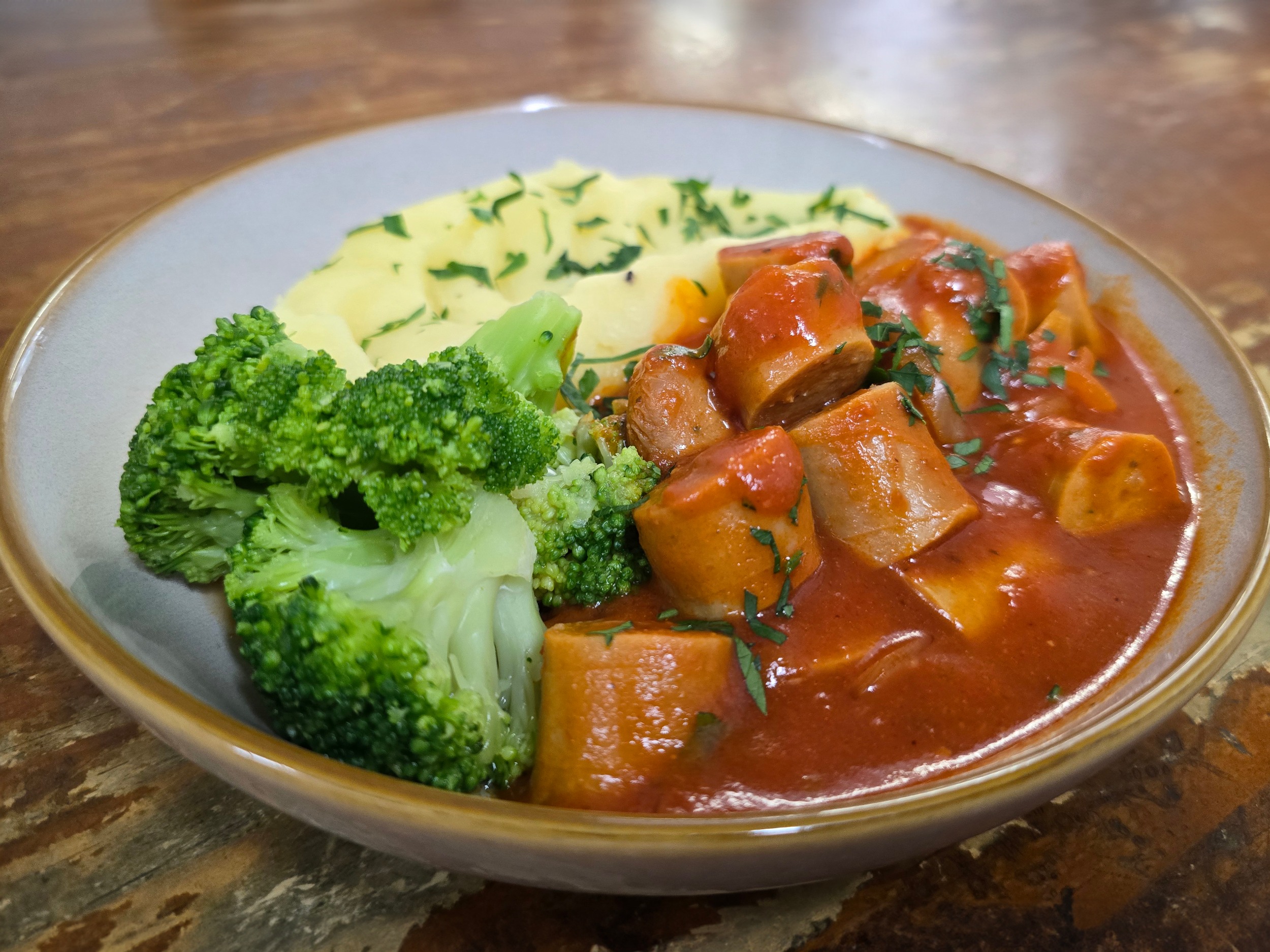 Curried Sausages - Fed By Jed - Fed By Jed. Specialists in single-serve ...