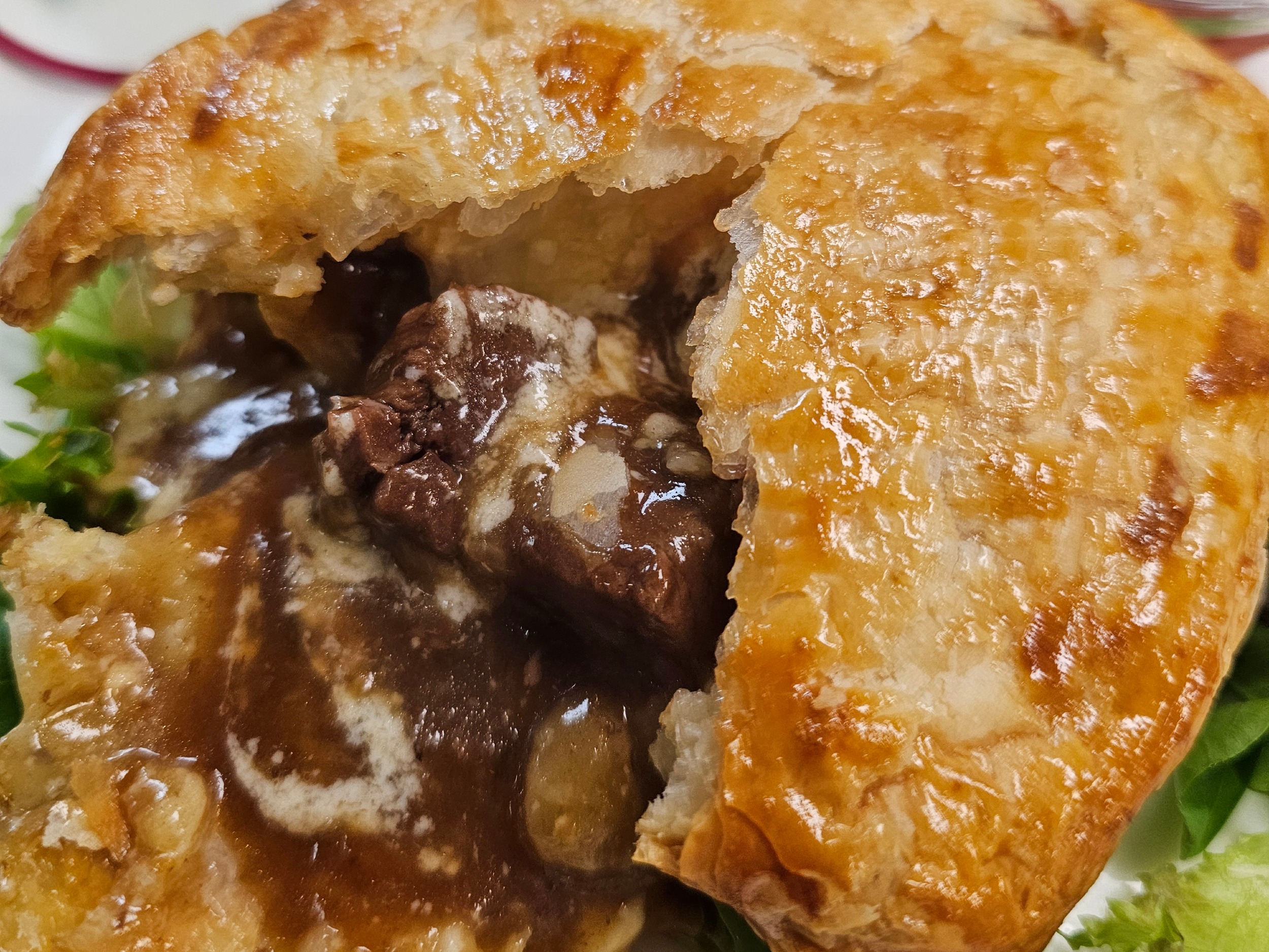 Beef Pie - Kerrie D’s Kitchen - Kerrie D’s Kitchen | Cookaborough