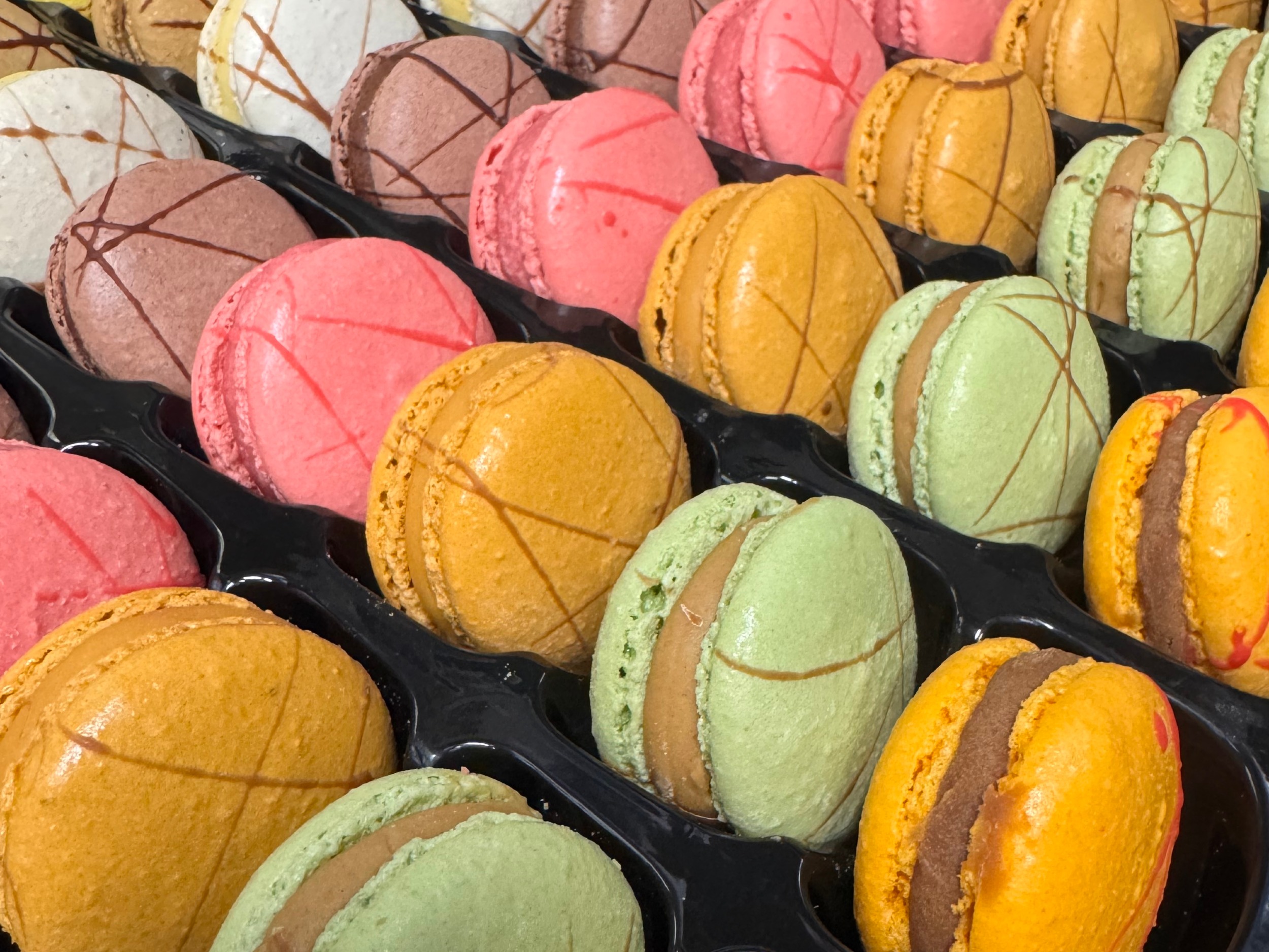 Assorted Macaron Box 16 pieces - Ruby Collective - Ruby Collective Snap ...