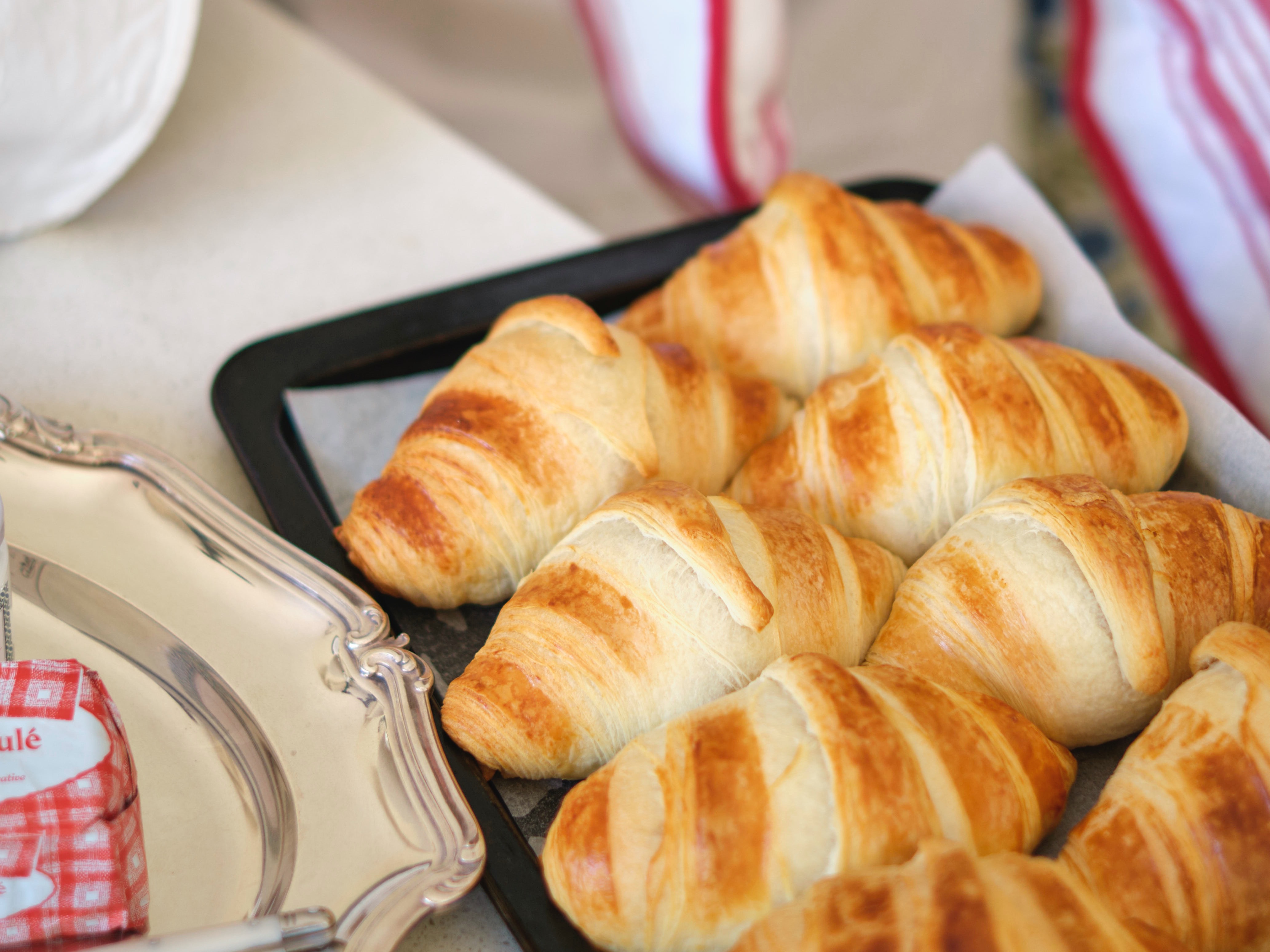 Croissants - C Si Bon - C Si Bon | French inspired gourmet frozen meals ...